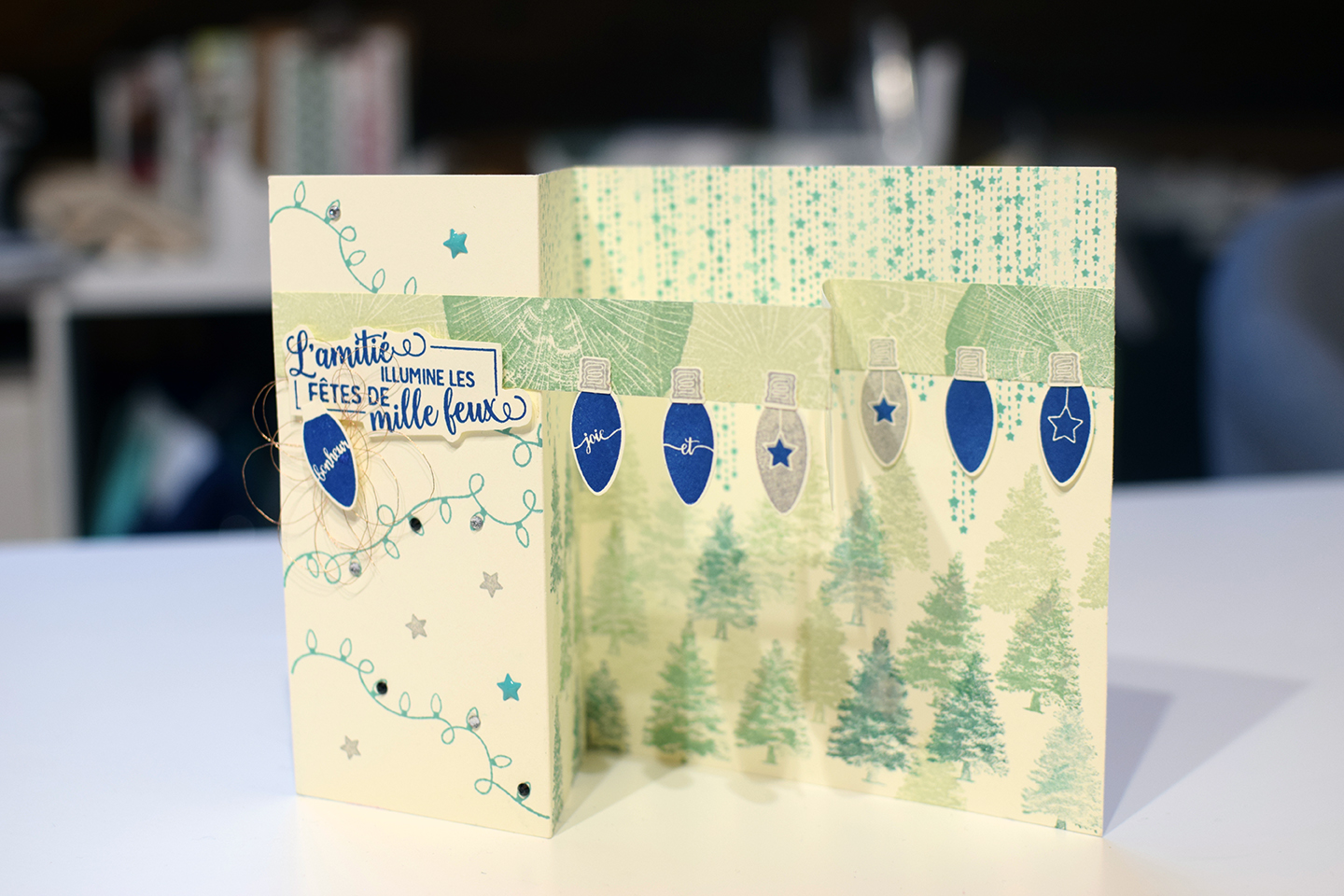 Carte pop-up en Z : tuto simple et créatif pour débutants