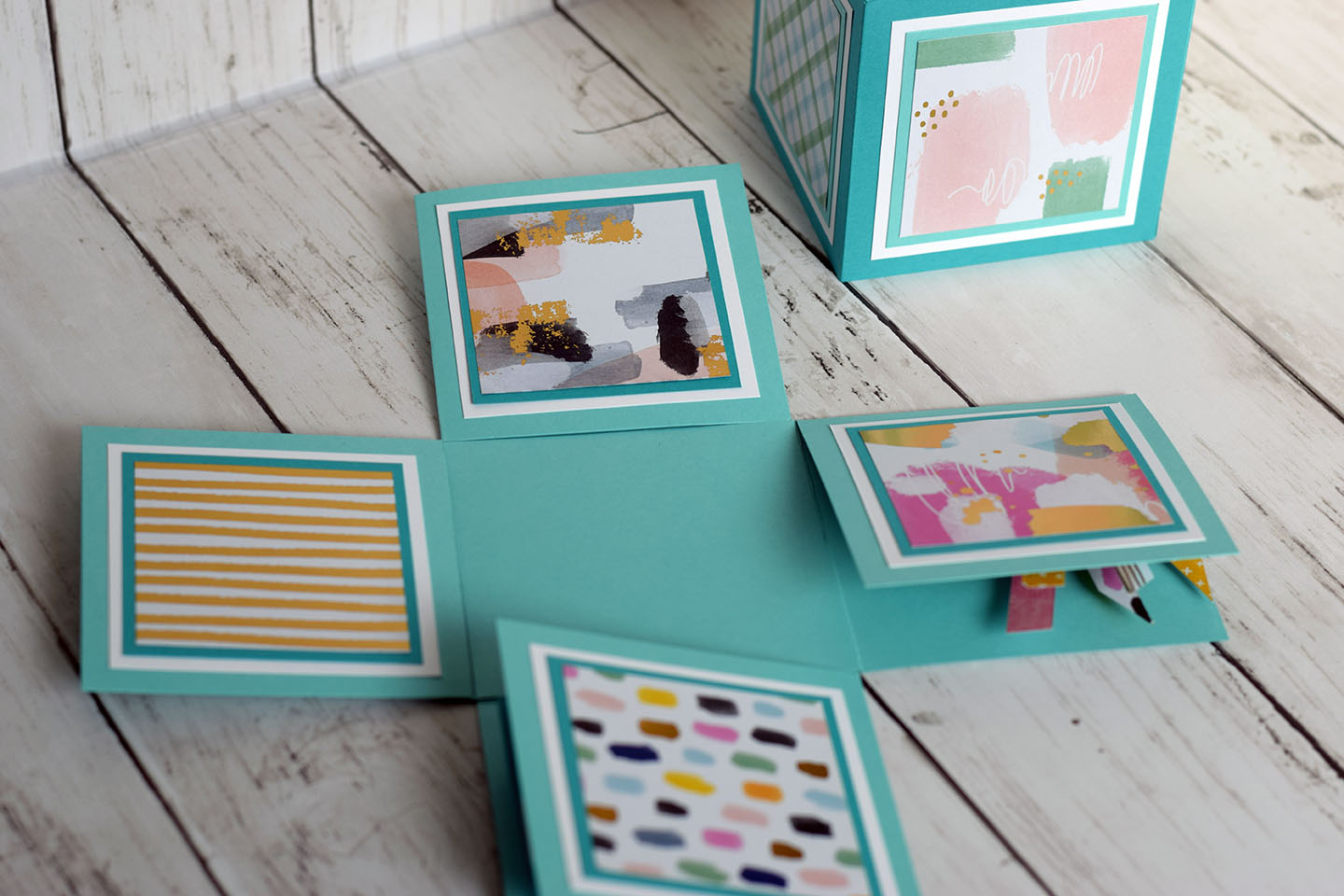 Créer une boîte à explosion : Tuto facile et idée inspirante