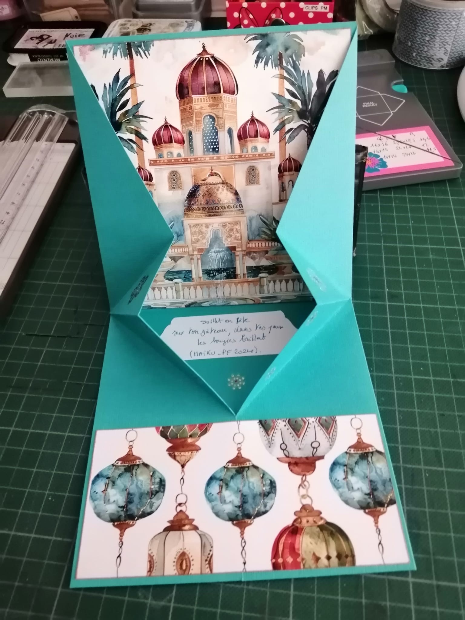 Carte pop-up 2 plis : Tuto facile pour une création unique