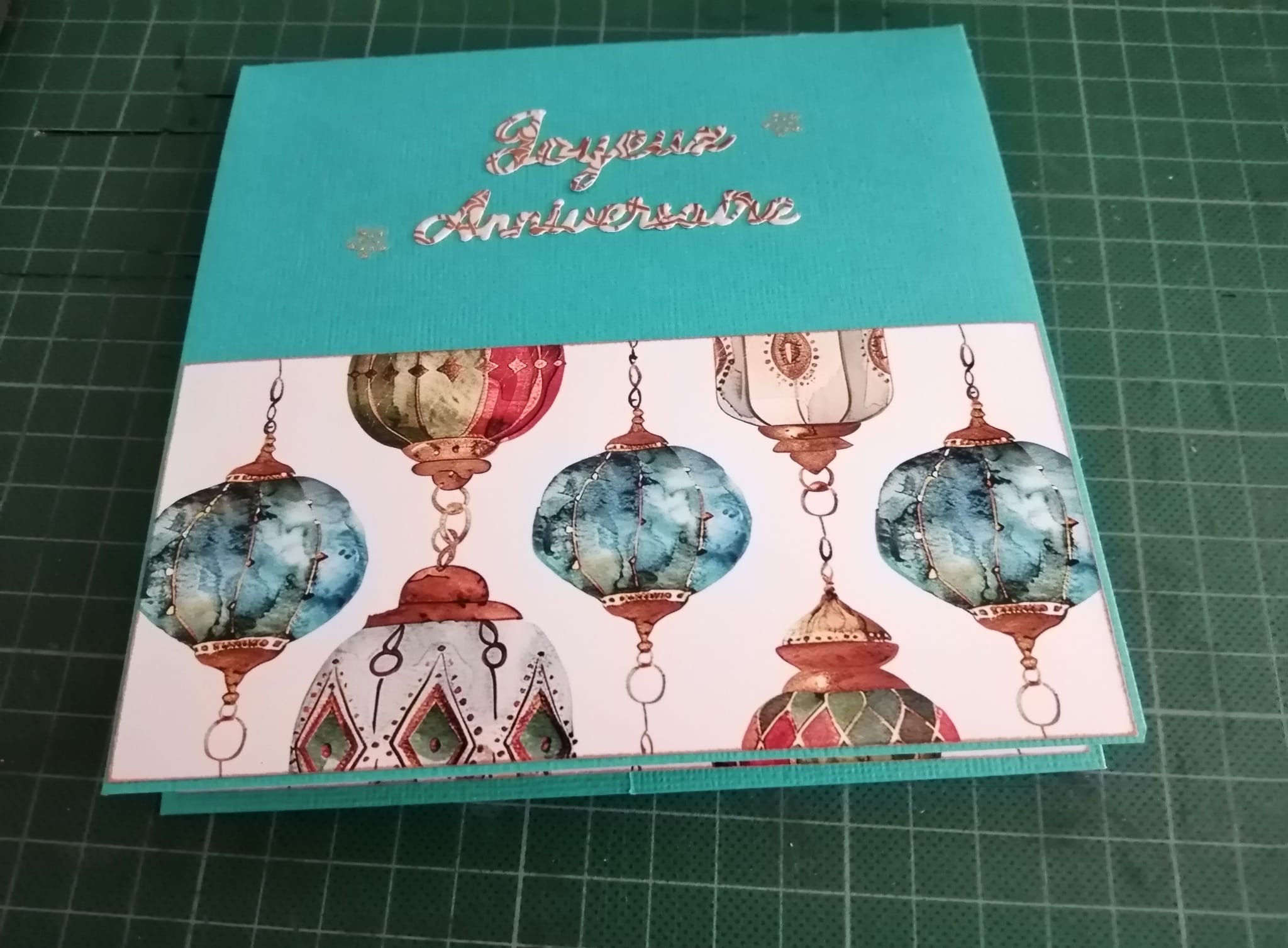 Carte pop-up 2 plis : Tuto facile pour une création unique